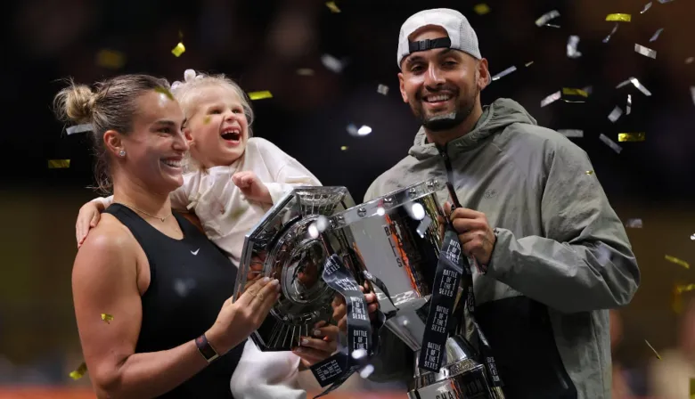 Sabalenka jugó con una cancha más chica frente a Kyrgios y estalló la ...